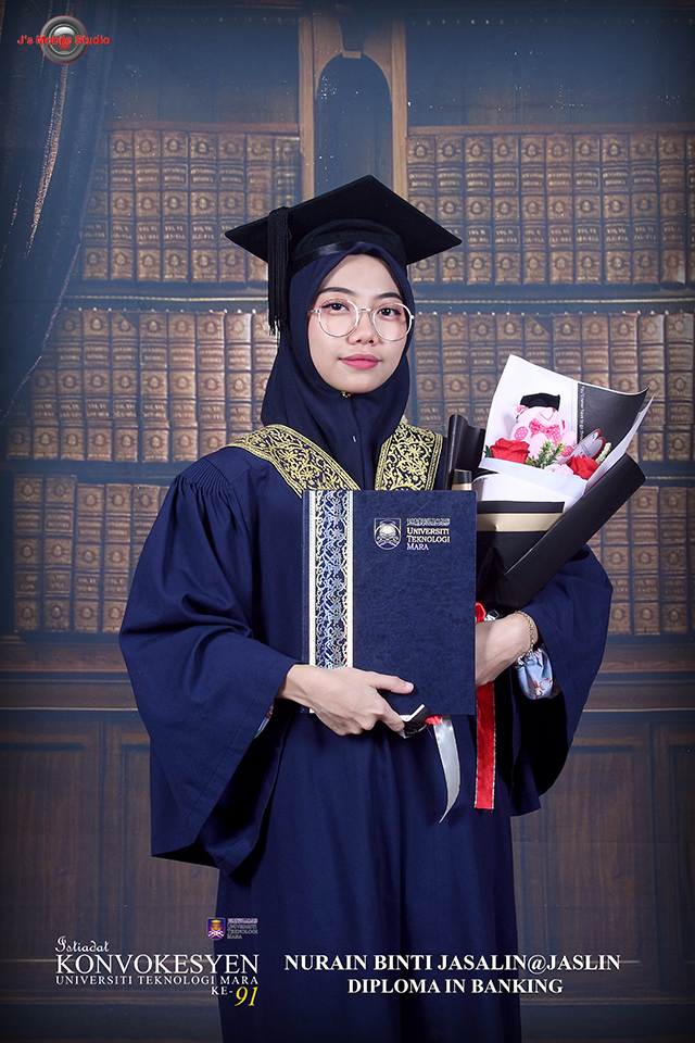 J's Mobile Studio: Nurain's 91st UITM Convocation