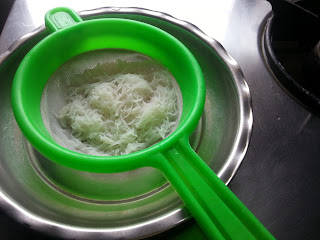 Quick Recipes By Archana: STRAWBERRY FALOODA