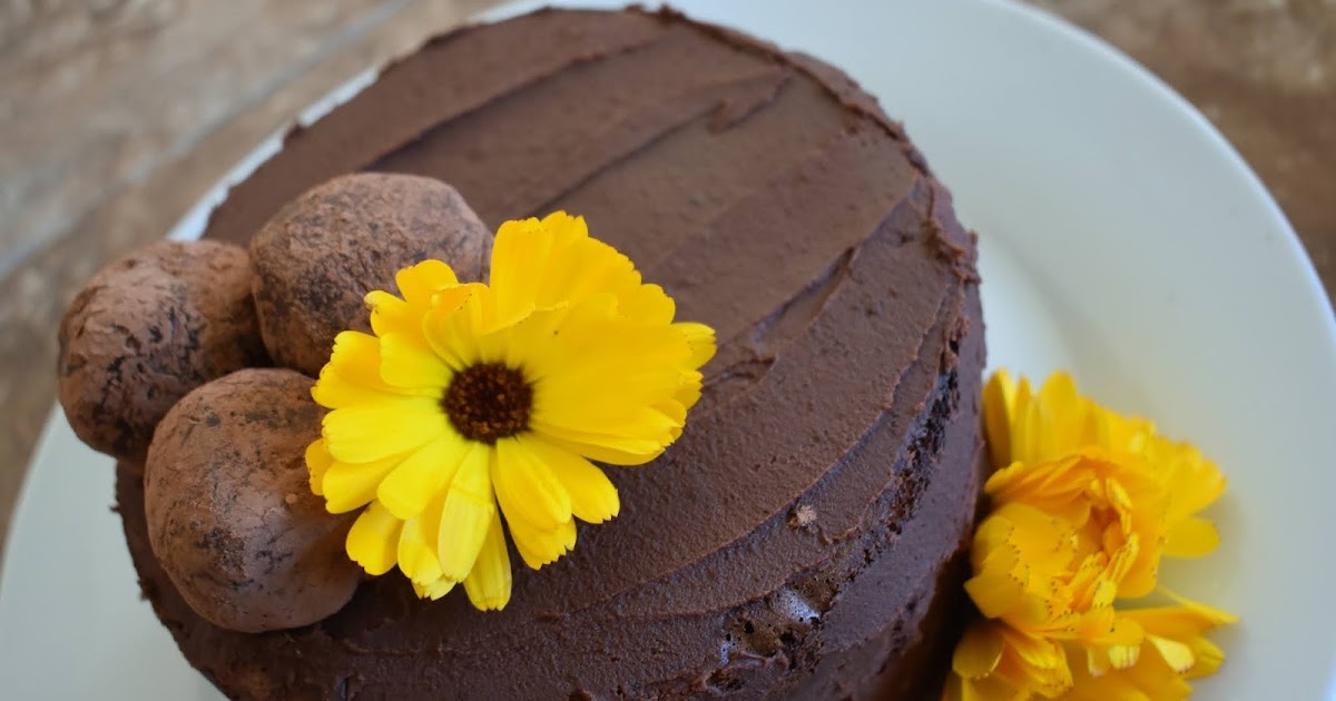 Calendula Cake with Barolo-Kissed Ganache #FoodieReads