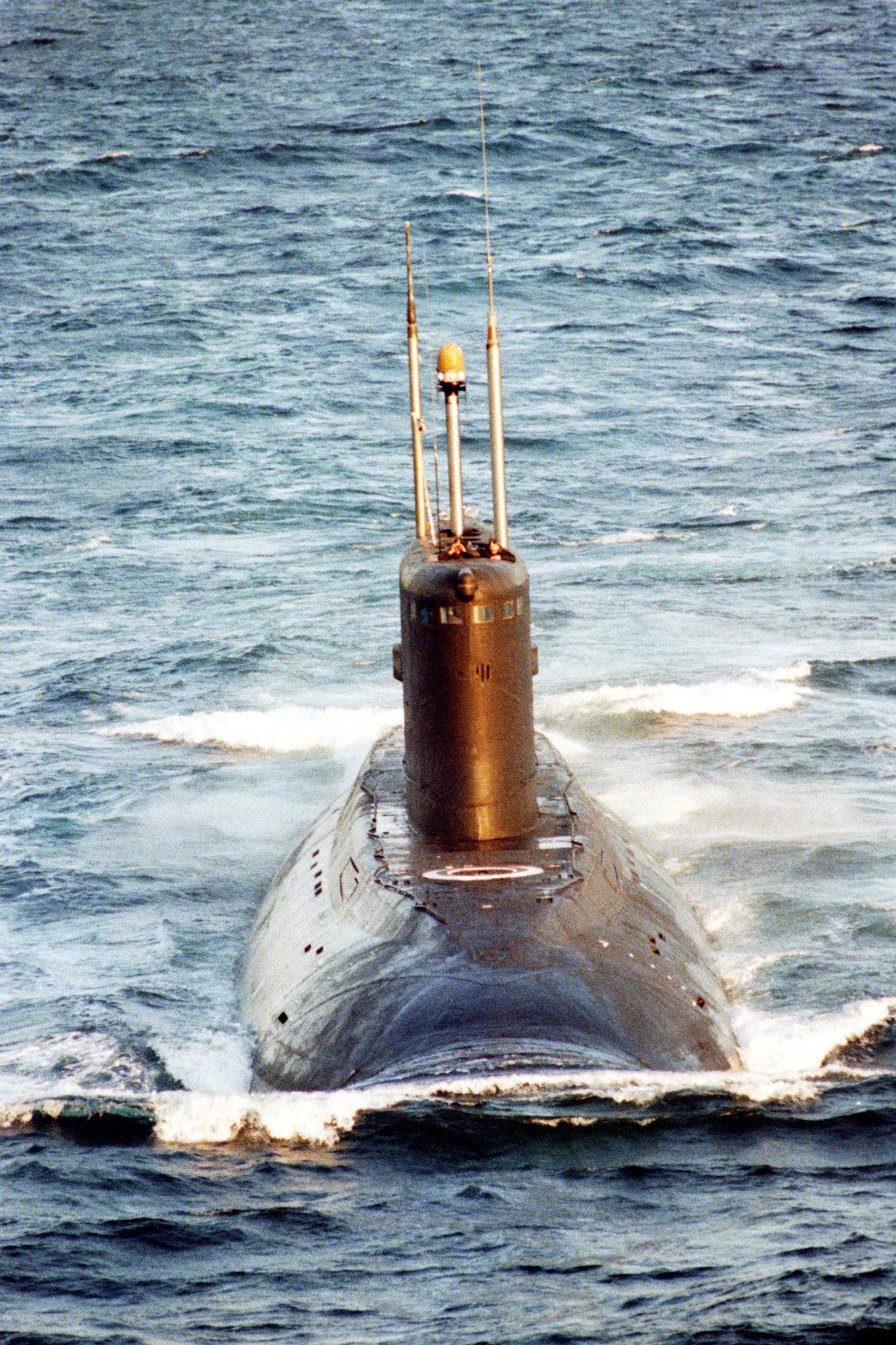 Kilo-class Submarine/SSK Kilo Class (Type 877EKM)/Project 877 Paltus ...