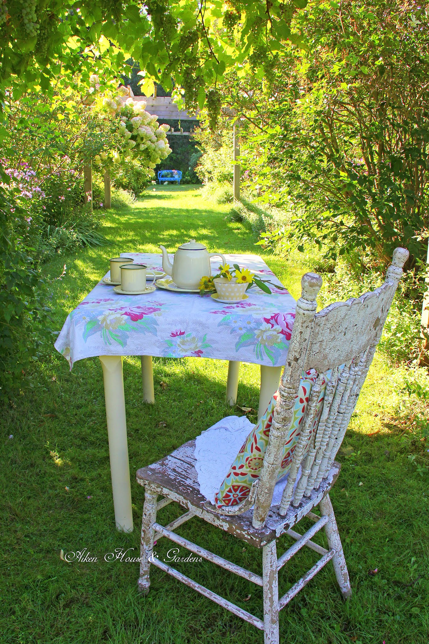 Aiken House & Gardens: A Late Summer Garden Tea