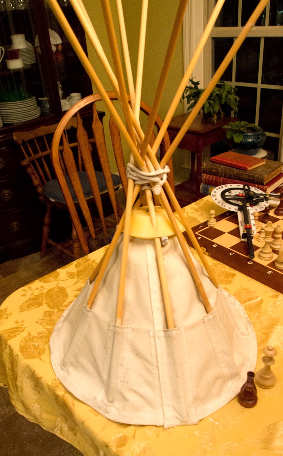 Swamp Castle: Tipi pole and hat system