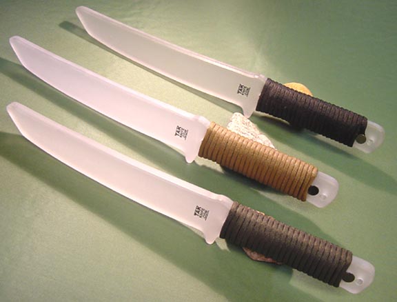 The Dragon's Orb: Review of Training Knives