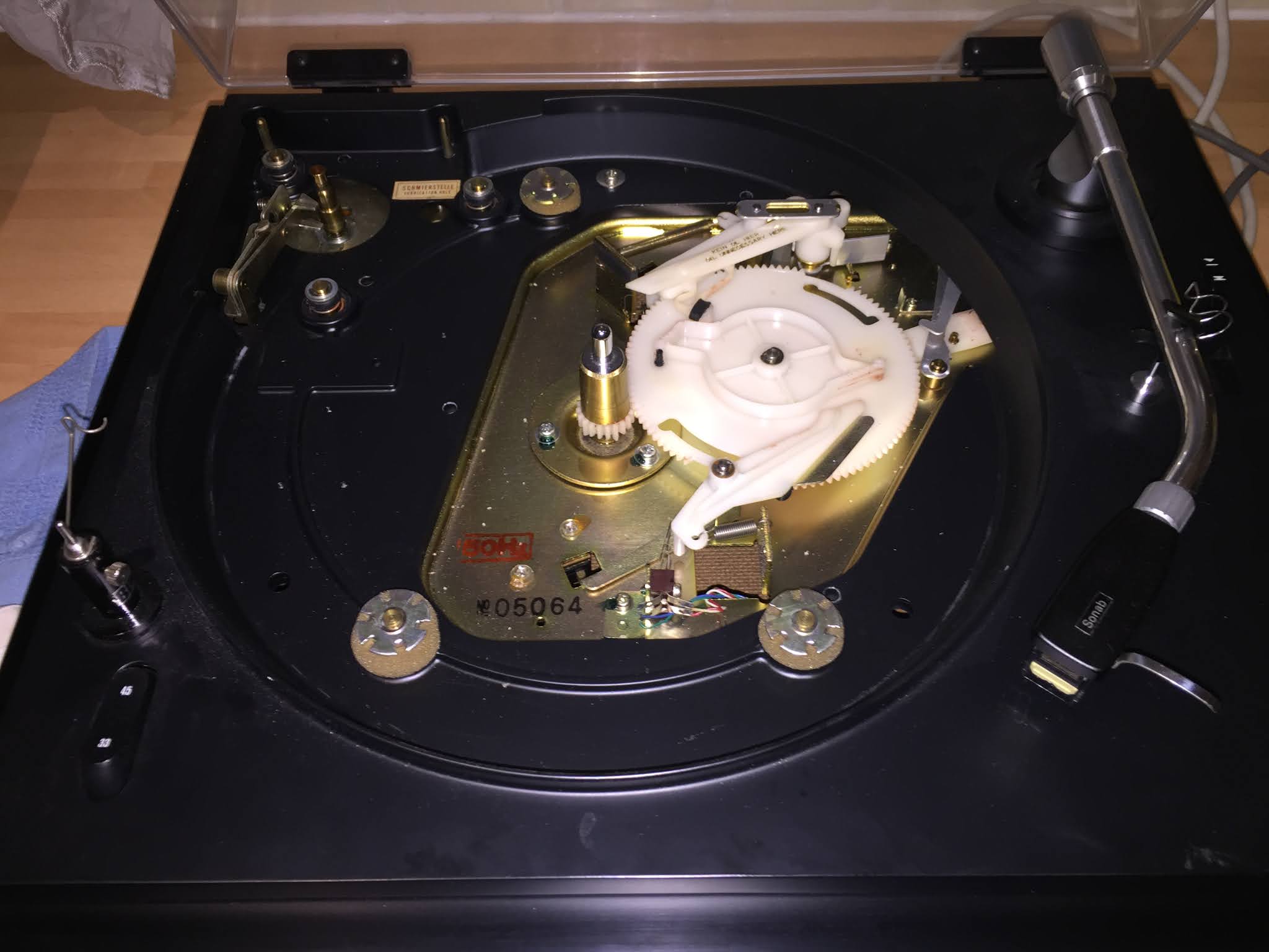 a vintage Sonab 85S / Yamaha CP-500 turntable