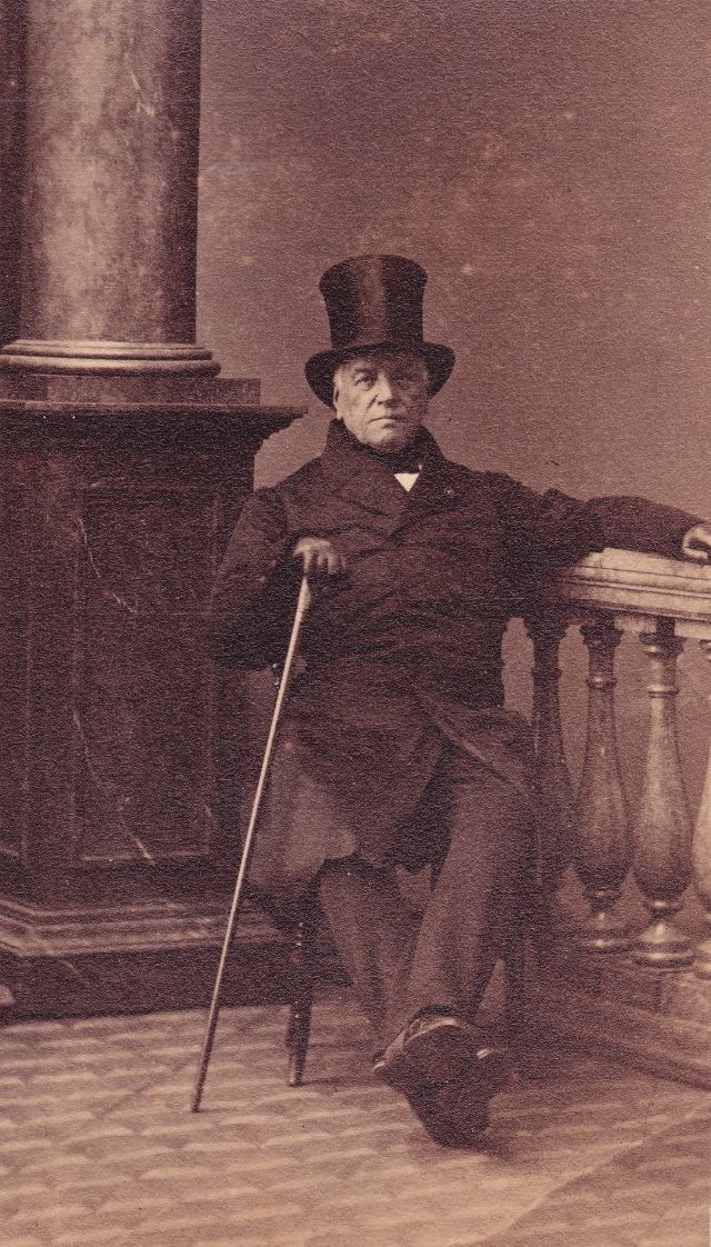 30 Vintage Photos of Victorian Men Posing With Their Canes ~ Vintage ...