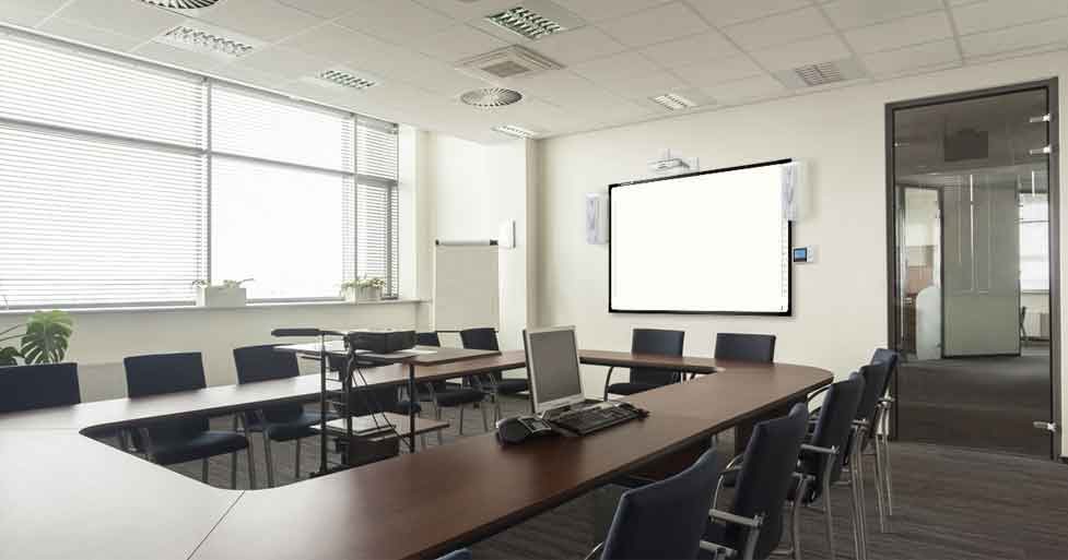 Interactive Whiteboard In The Classrooms Pros And Cons interactive-whiteboard-in-the-classrooms-pros-and-cons