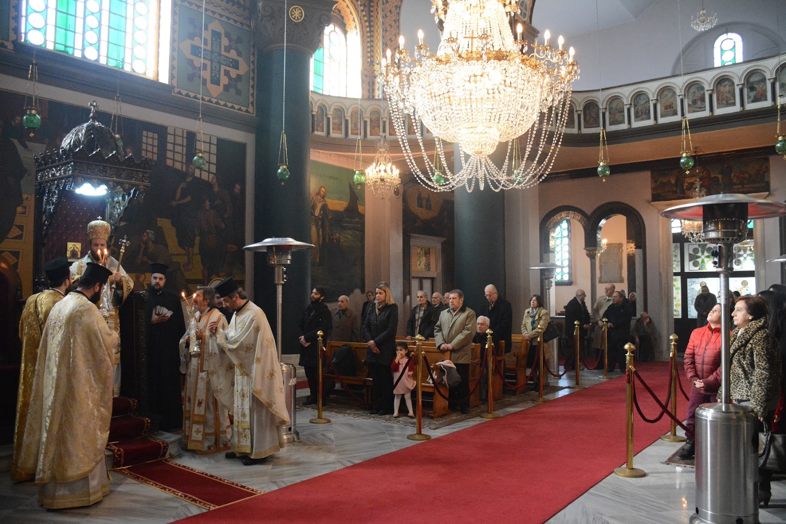 ΦΩΣ ΦΑΝΑΡΙΟΥ: ΤΑ ΟΝΟΜΑΣΤΗΡΙΑ ΤΟΥ ΜΗΤΡΟΠΟΛΙΤΟΥ ΣΗΛΥΒΡΙΑΣ ΜΑΞΙΜΟΥ (ΦΩΤΟ)