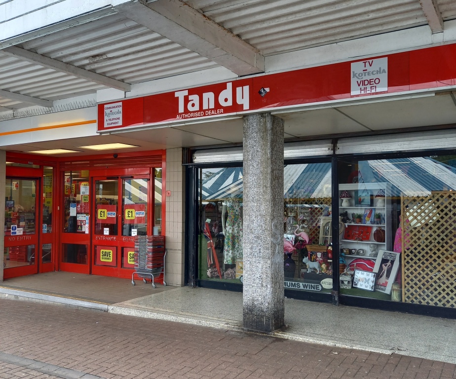 The Ham and Egger Files: Tandy in Hitchin