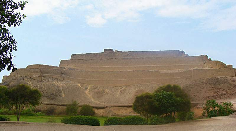 NephiCode: The Fortress of Paramonga (Fortaleza de Paramonga)