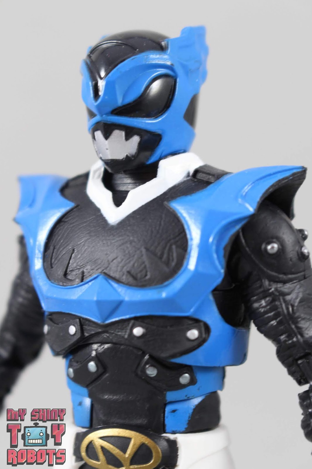 My Shiny Toy Robots: Toybox REVIEW: Power Rangers Lightning Collection ...