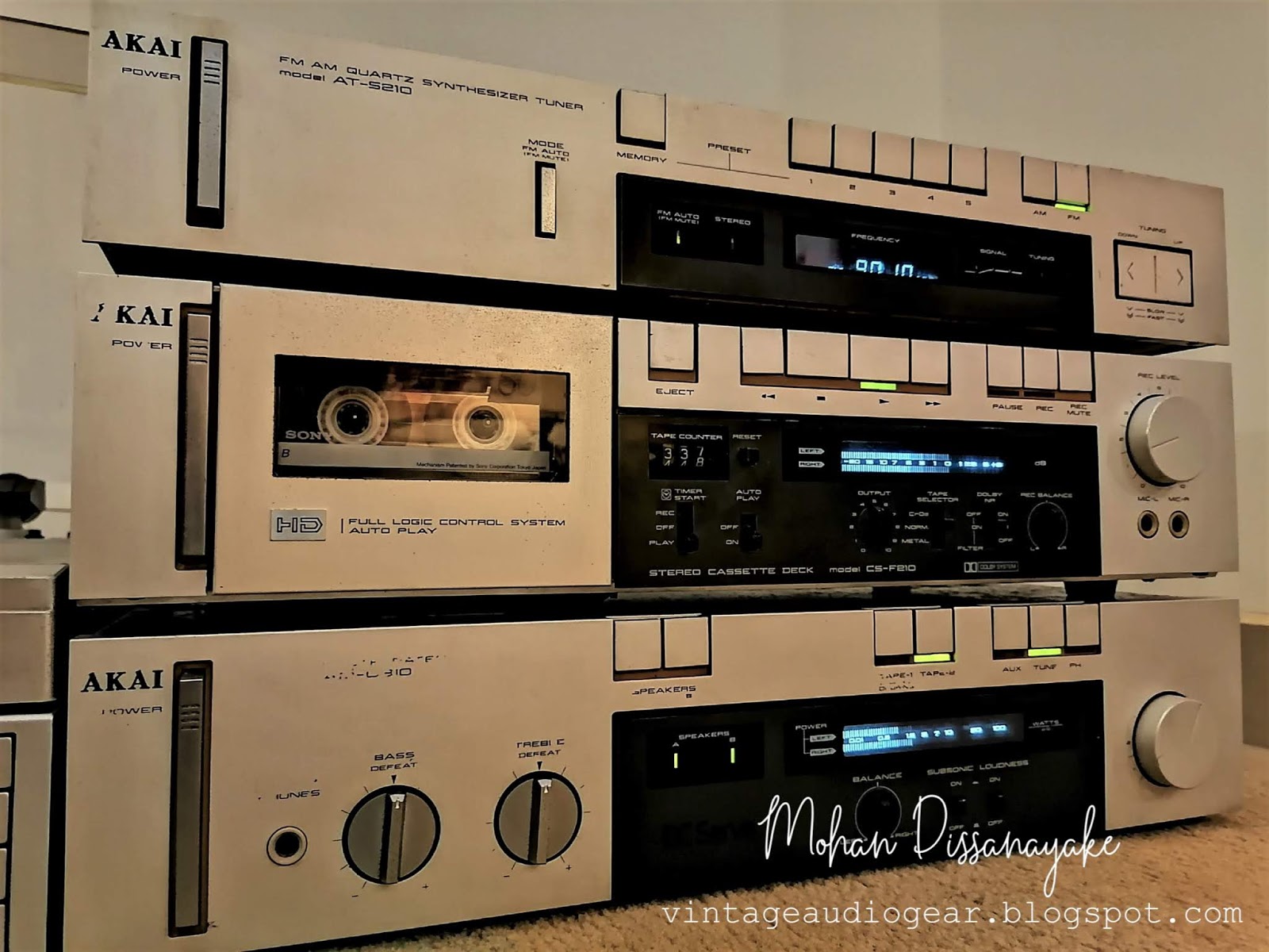 AKAI Stereo Music System