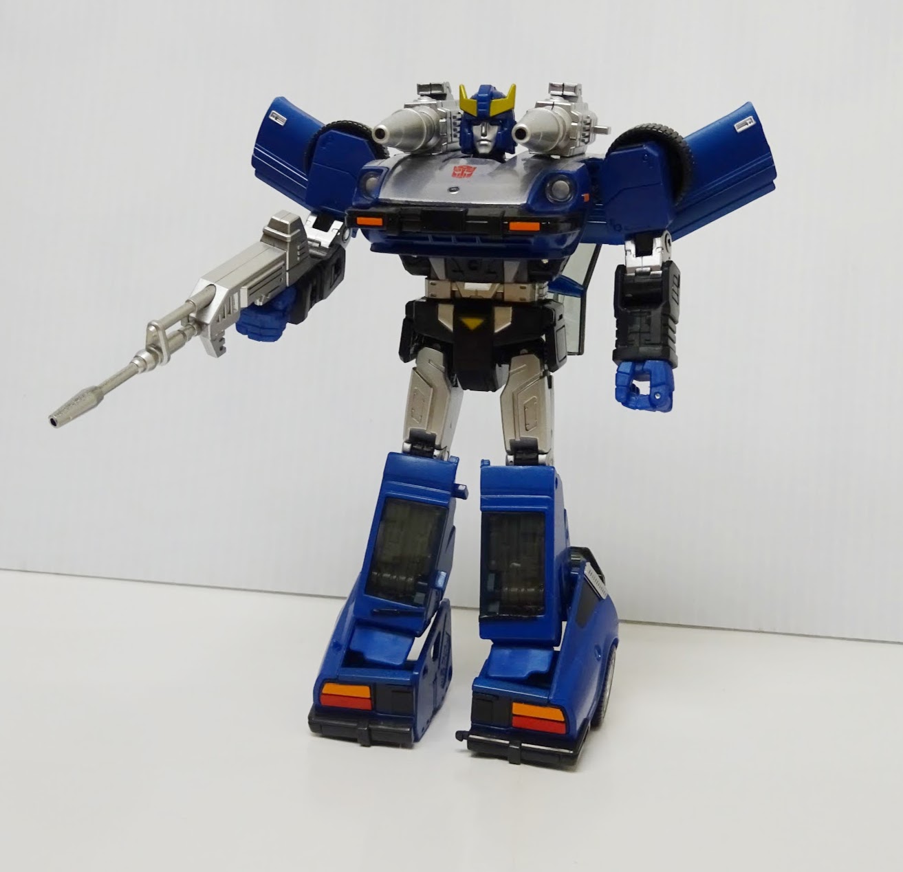 Blackrock's Toybox: Masterpiece Bluestreak (2015)