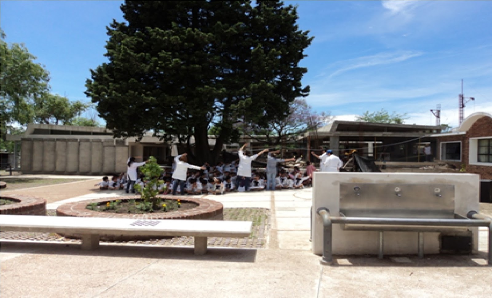 Escuela N° 82 Tiempo Completo: Nuestra Escuela