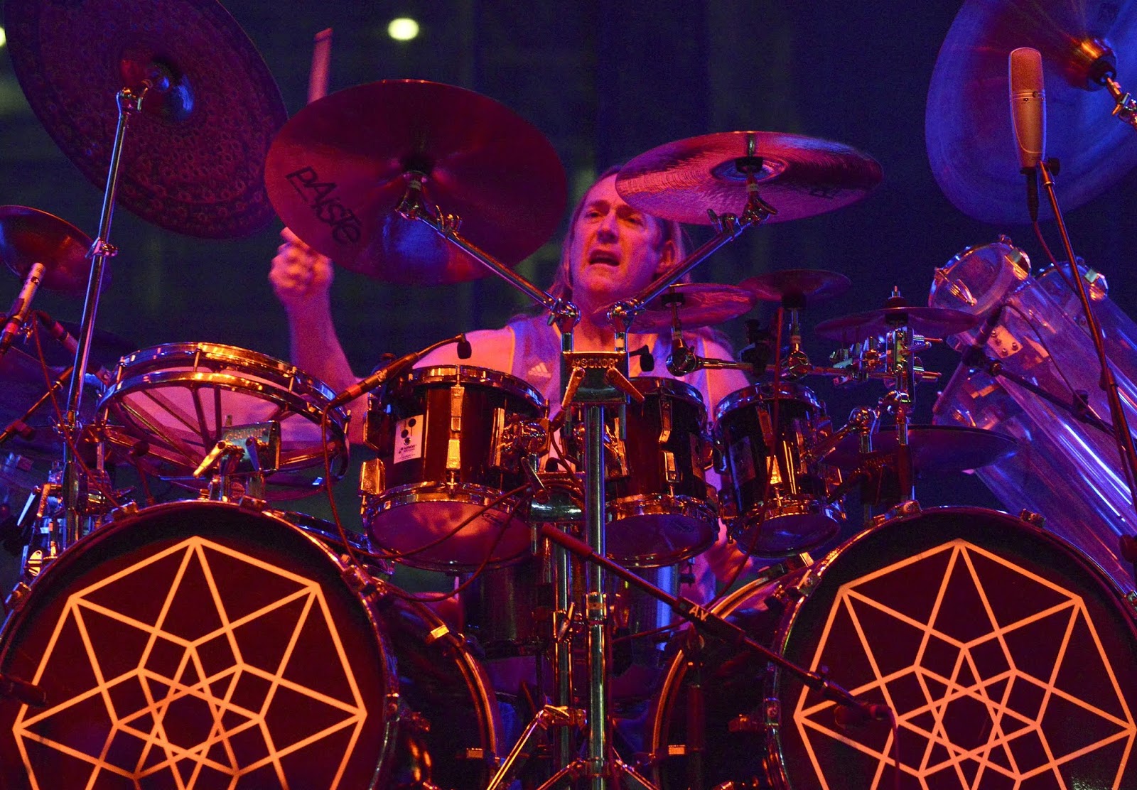 Danny Carey (Tool) da cátedra tocando en vivo (+VÍDEO)