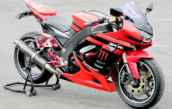 Modifikasi ninja rr mono 150 jari jari drag airbrush racing look jadi ...