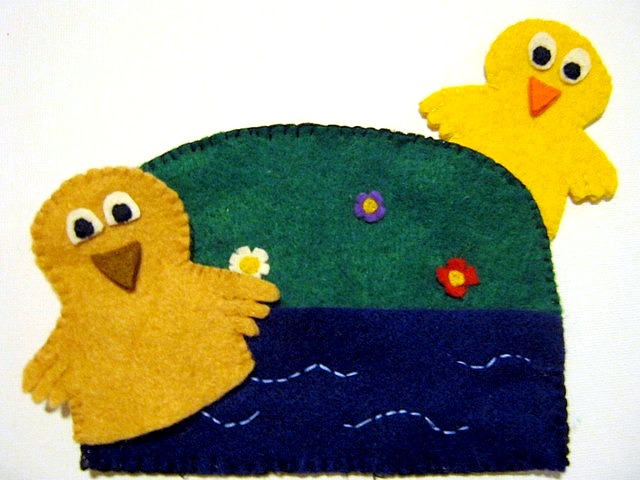 Creative Animalia Daily: Duck Finger puppets - day 88