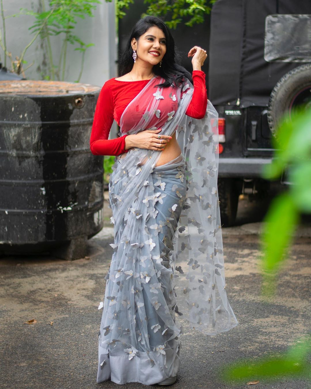 Nivisha Hot Navel Photos Collection Instagram, Serial Stills