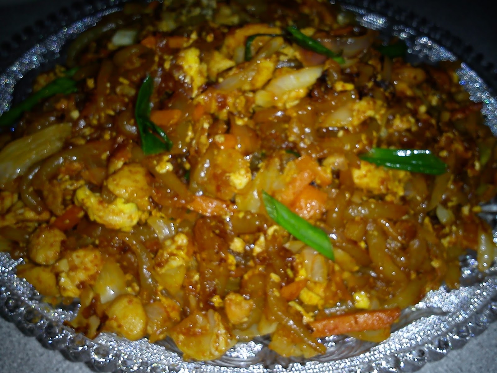 Cooking Pleasure: DUAL TASTES FRIED LOH SHI FUN NOODLES [老鼠粉]