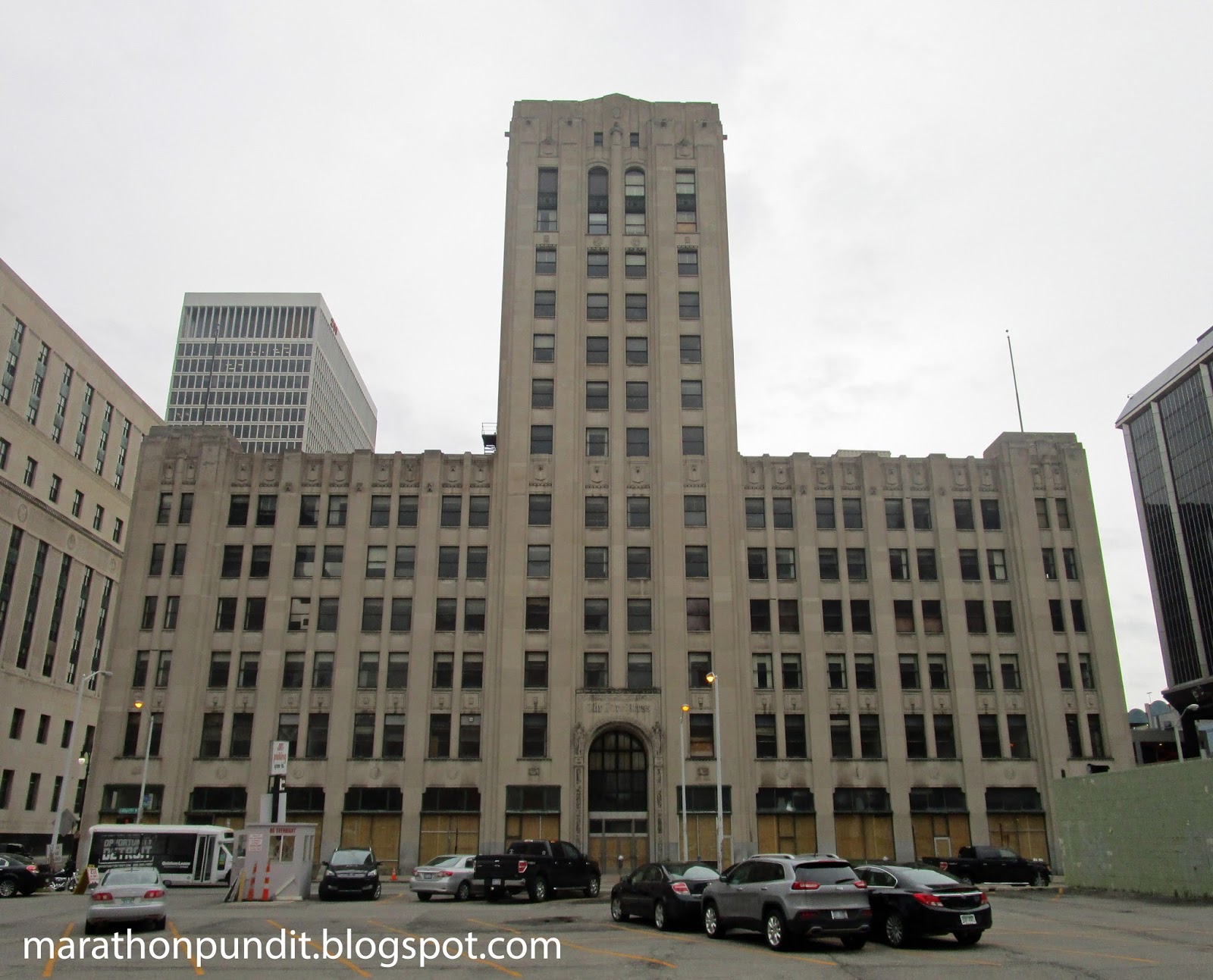 Marathon Pundit: (Photo) Abandoned Detroit Free Press Building