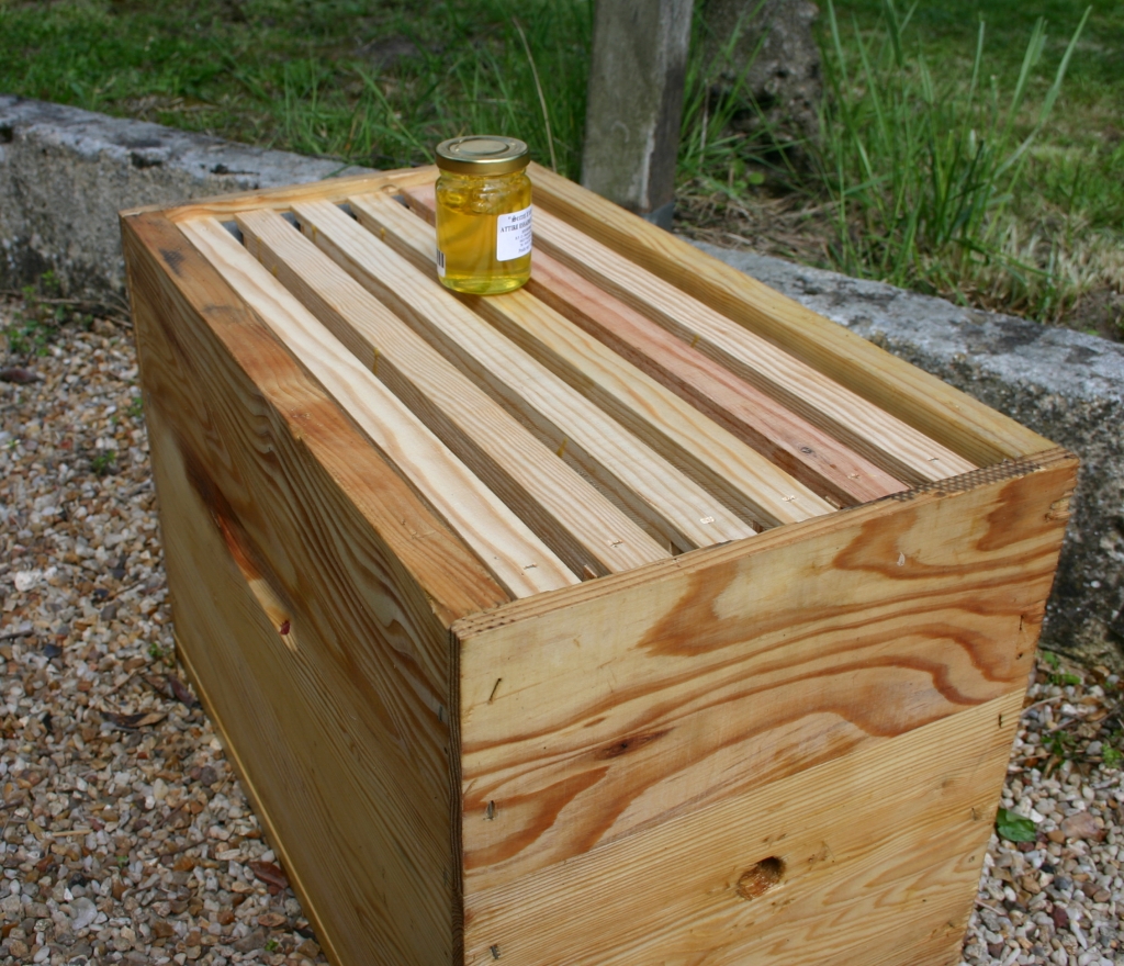 Mes abeilles en Touraine: 11 - La ruchette piège.