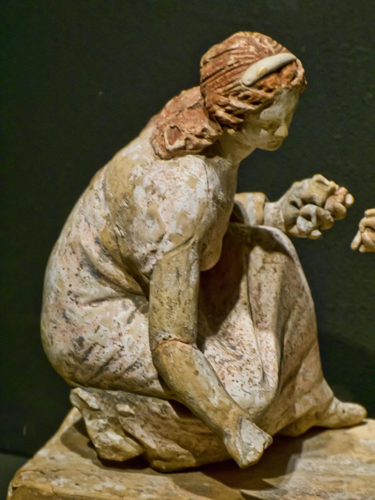 Roman Times: Mythical origins of the game of knucklebones in the ...