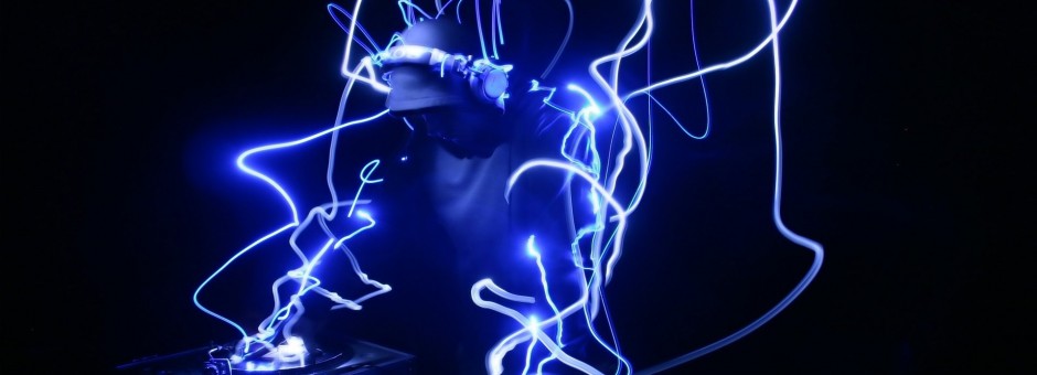 PERFECT IT: Red Dodo - Personalized Mobile Screensavers & Wallpapers