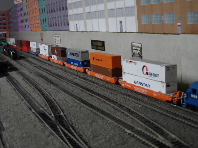 New York Central Train Layout: Athearn BB Gunderson Maxi-3 Project