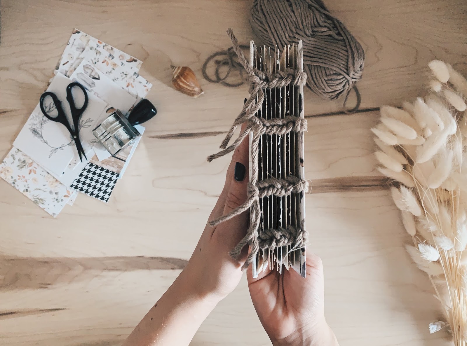 The macrame binding album | Anabel - StudioForty