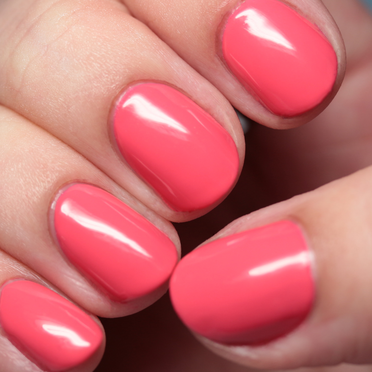 The Polished Hippy: Essie Core Colors Swatches and Review Part 1