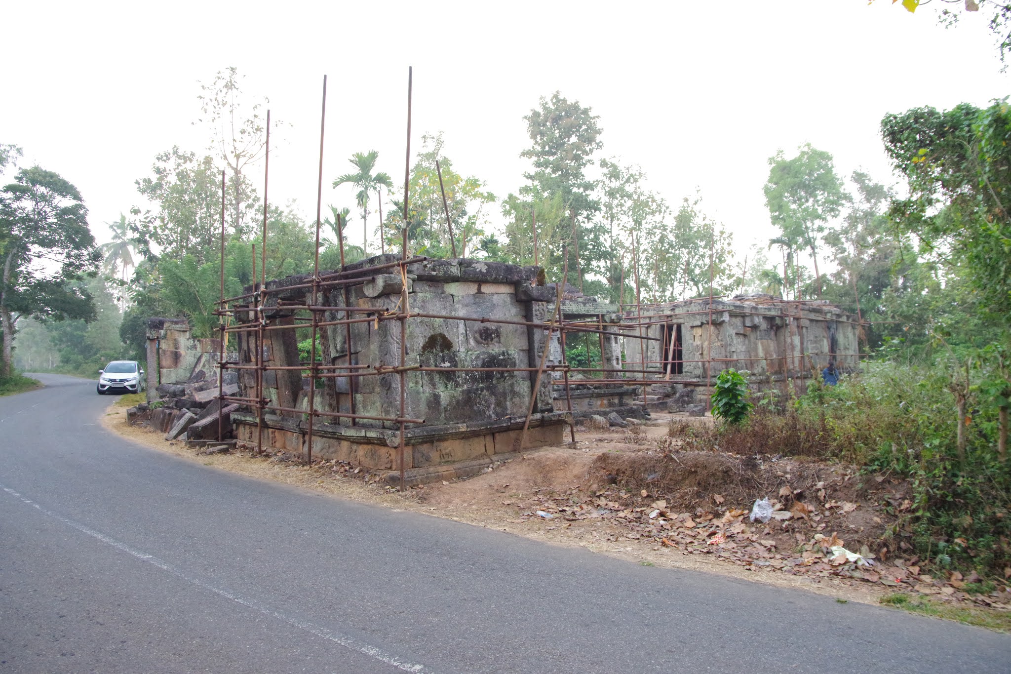 Panamaram Jain temples: A photo blog