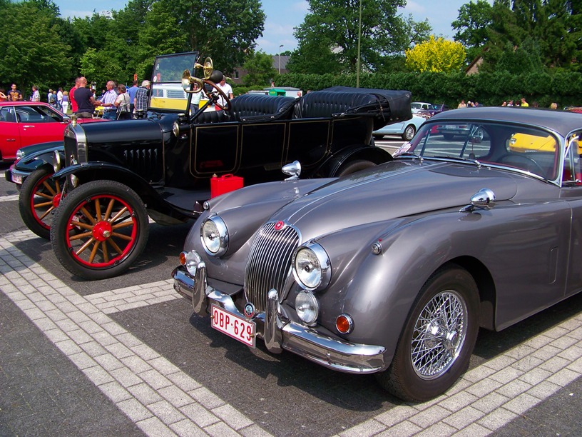 MOTORCYCLE 74: Drive Classic Tessenderlo 2013