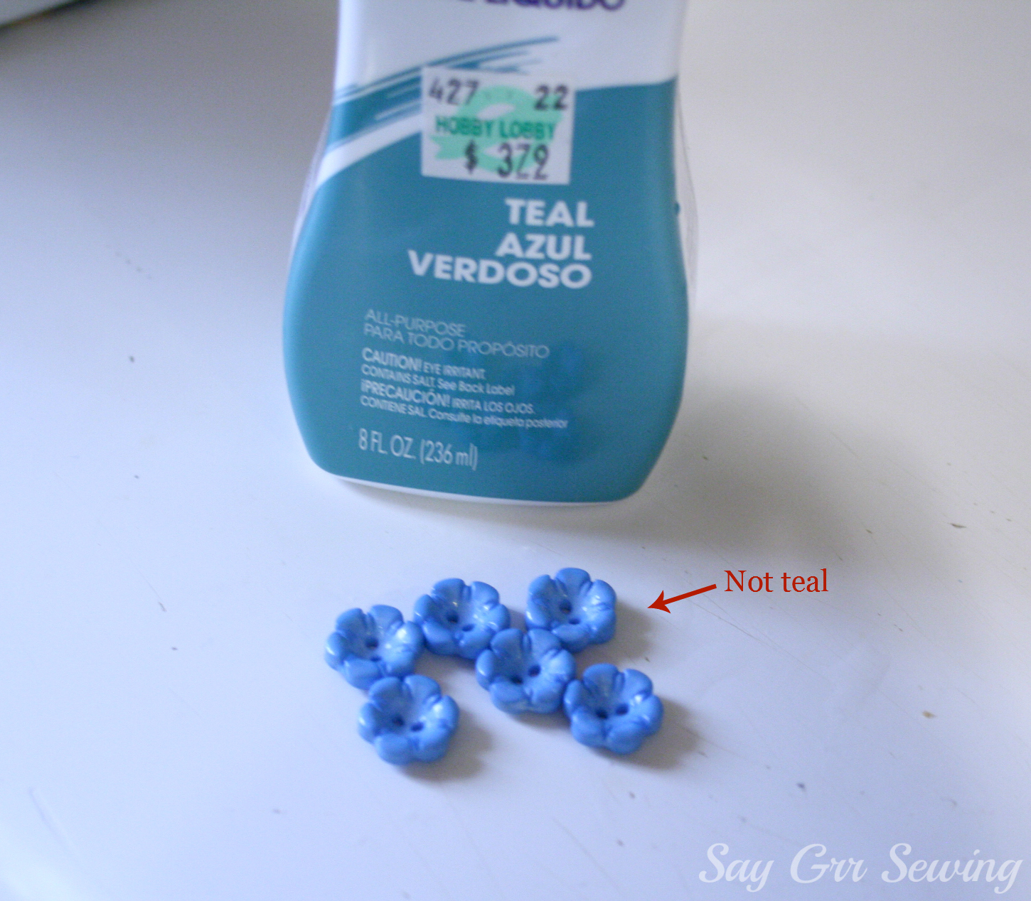 Say Grr Sewing: Dyeing Buttons
