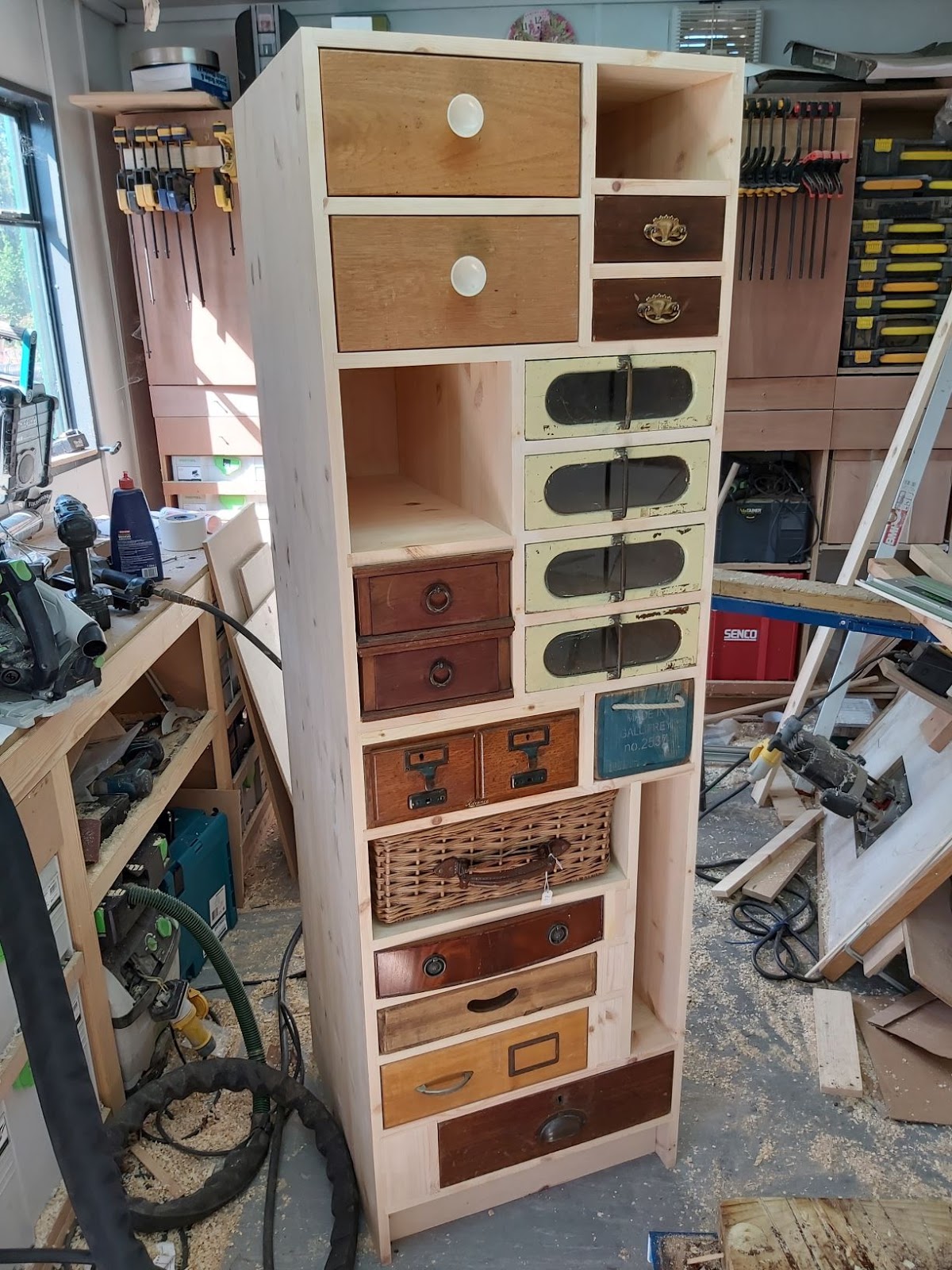 An English Homestead: Odd Drawer Unit