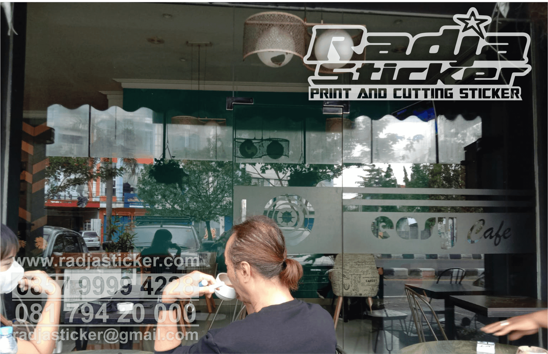 Jasa Bongkar Pasang Stiker Kaca Cafe | Stiker Kaca Sandblas Untuk Cafe ...