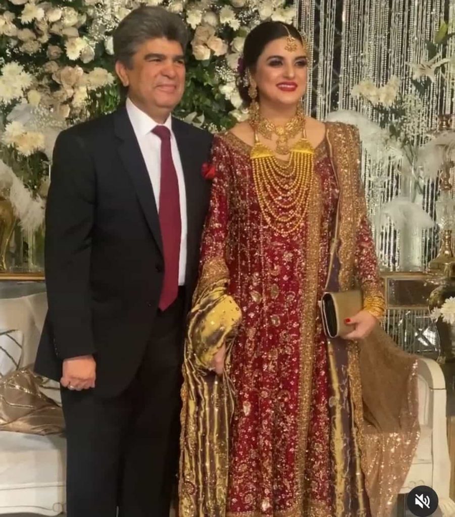Beautiful Pictures of Kashmala Tariq with her husband Waqas Khan ...