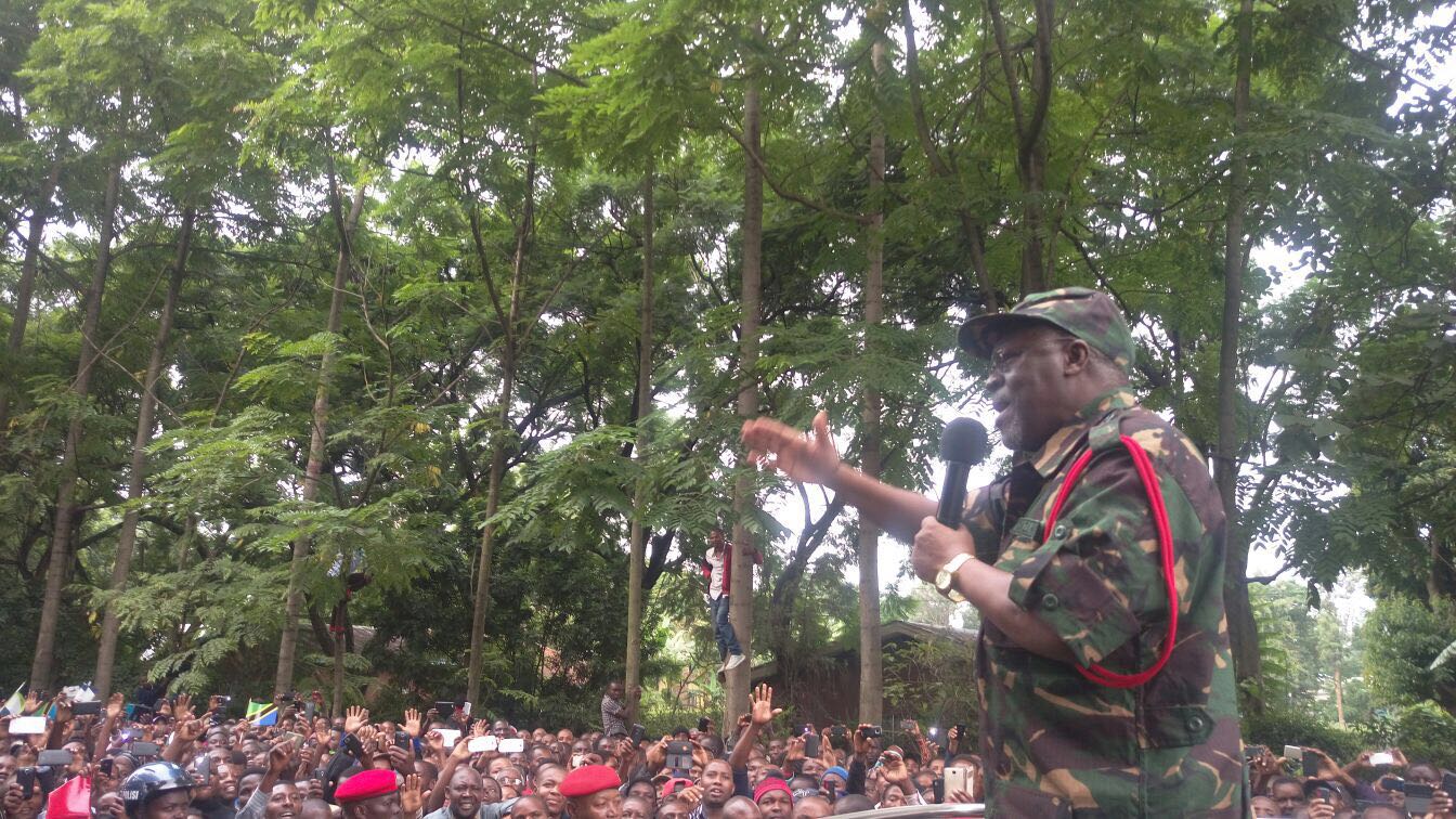 TAZAMA PICHA MBALIMBALI ZA RAISI WA JAMUHURI YA MUUNGANO WA TANZANIA Dr ...