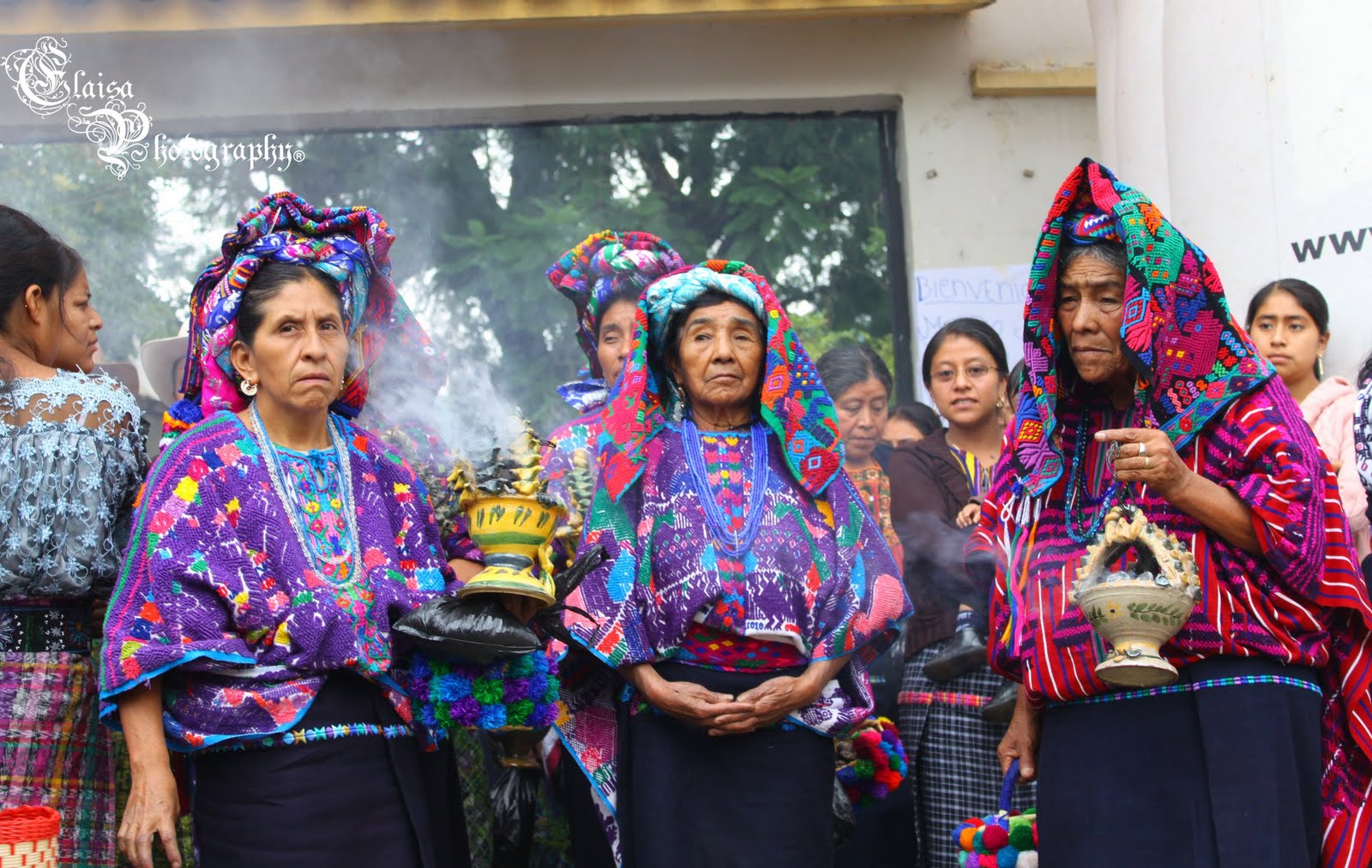 Vivir de cara a Dios: Del Santo Padre, a las cofradías