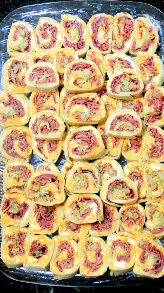 52 Ways to Cook: Reuben Pinwheel Sandwich - 52 Appetizers