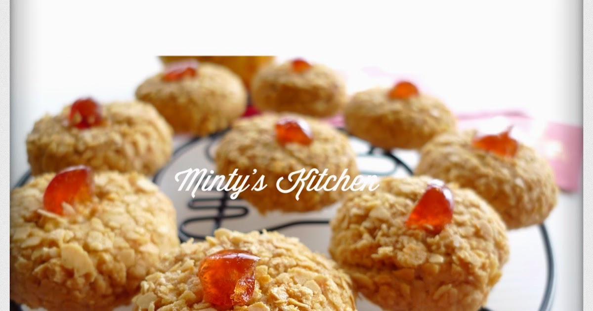 Minty's Kitchen: Nestum Cookies (Recipe Revisit)