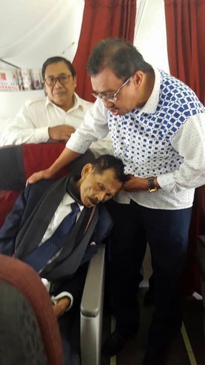 BREAKING NEWS : DL Sitorus Meninggal Dunia di Pesawat | OBORKEADILAN.COM