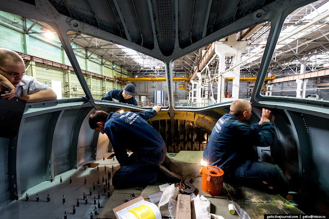 Sukhoi Su-34 Production Line | Errymath