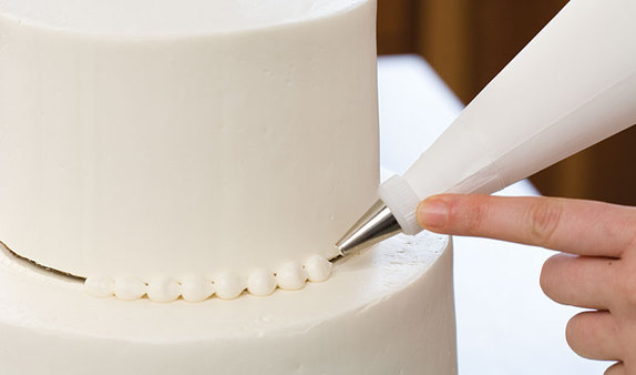 London Bakery: Cake Icing and decorating – A beginners guide
