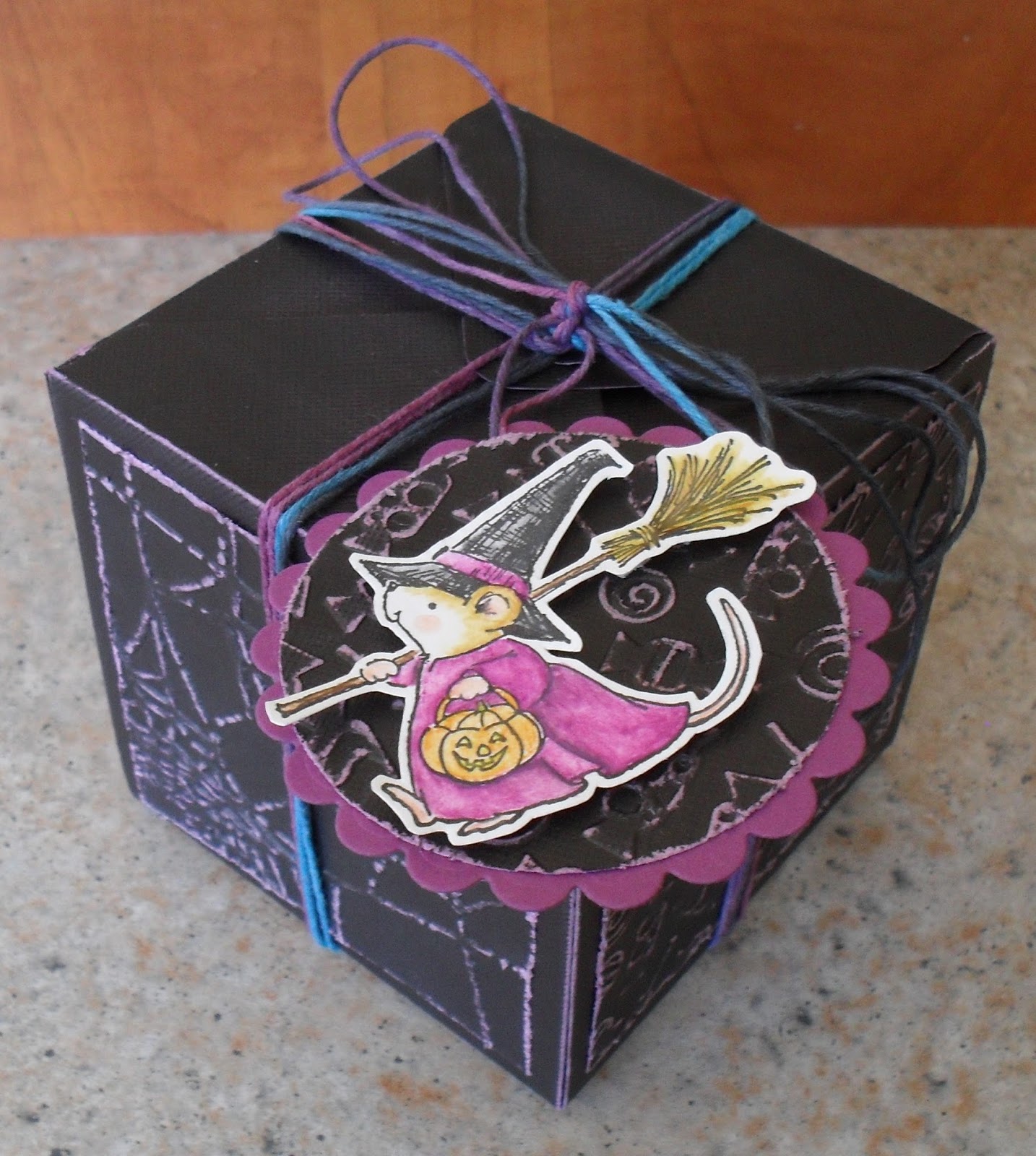 Helen's Craft Haven...: Spooky Treat Boxes