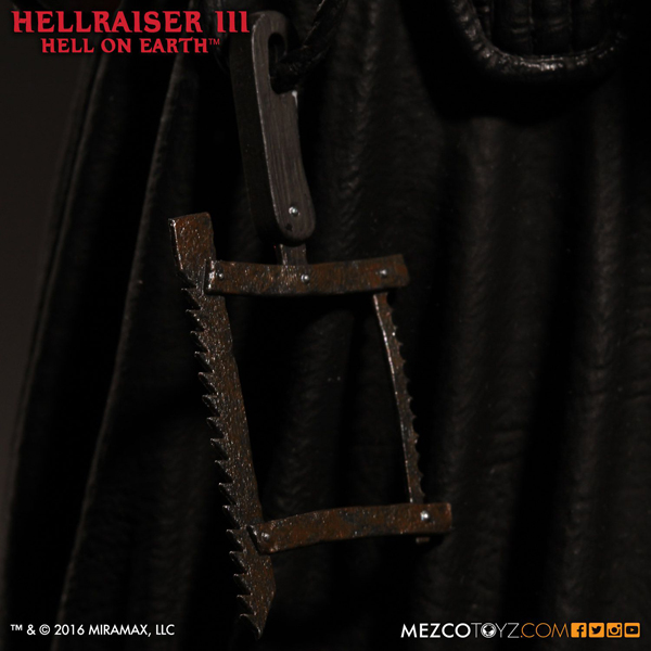 Hellraiser III: Hell on Earth - Pinhead 12" Figure (Mezco Toyz)