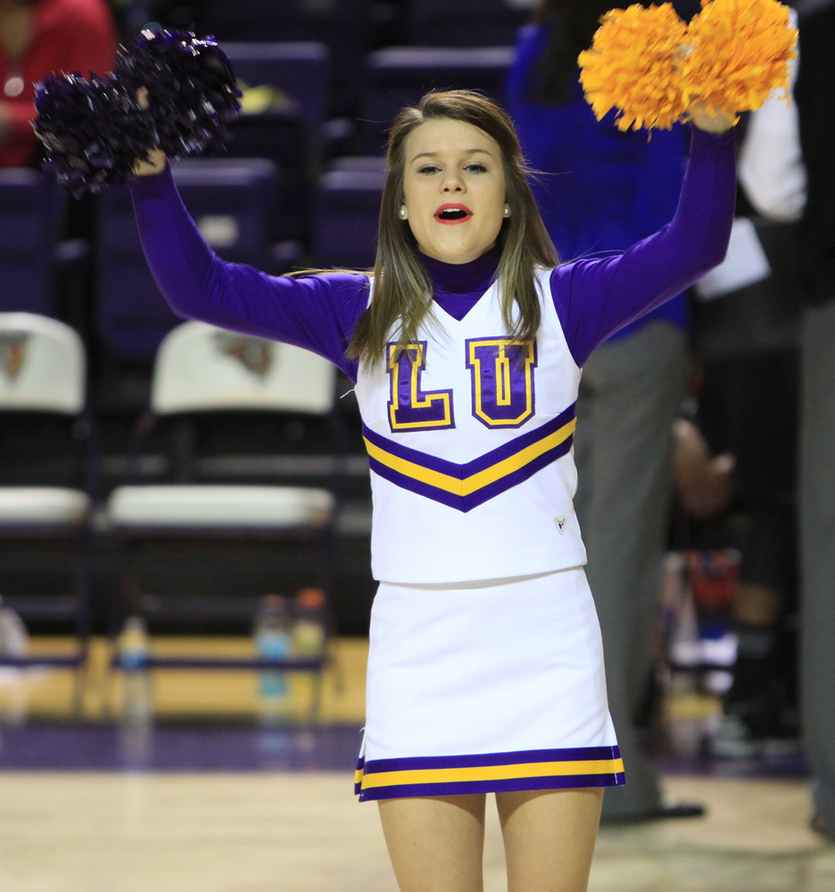 NFL and College Cheerleaders Photos: Lipscomb University Cheerleaders