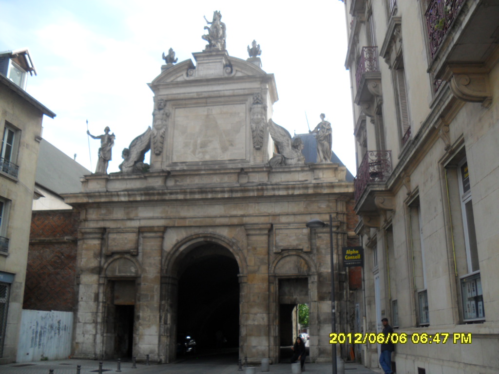 Nancy Thrasher: Nancy, Francia.