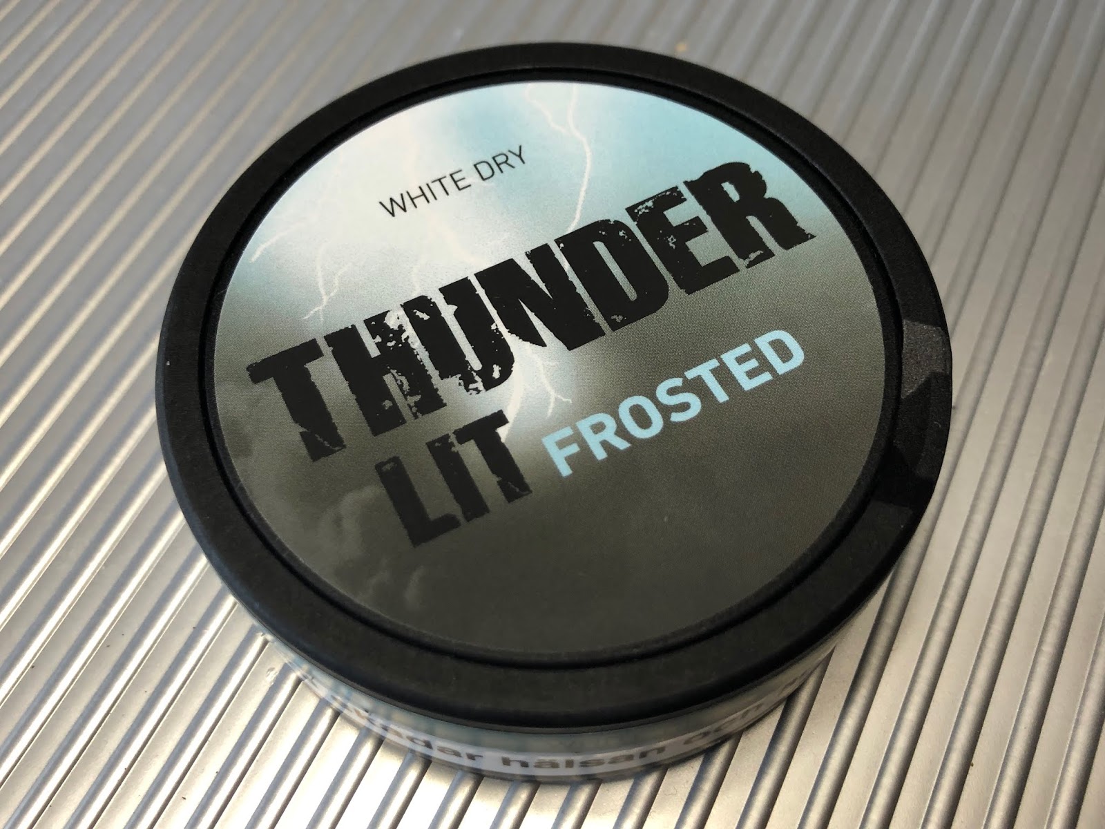Thunder Lit Frosted (White Dry) Snus - Review. 25 March 2020.