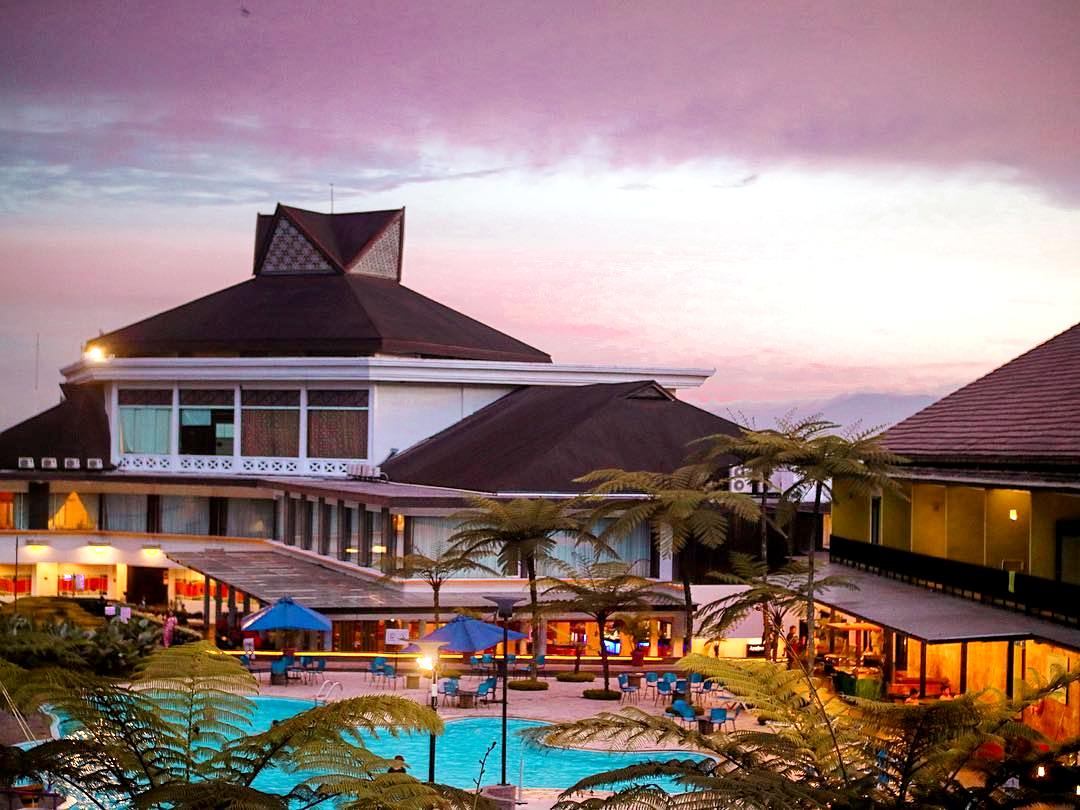 Mikie Holiday Funland Berastagi: HTM, Wahana dan Jam Buka - Pariwisata ...