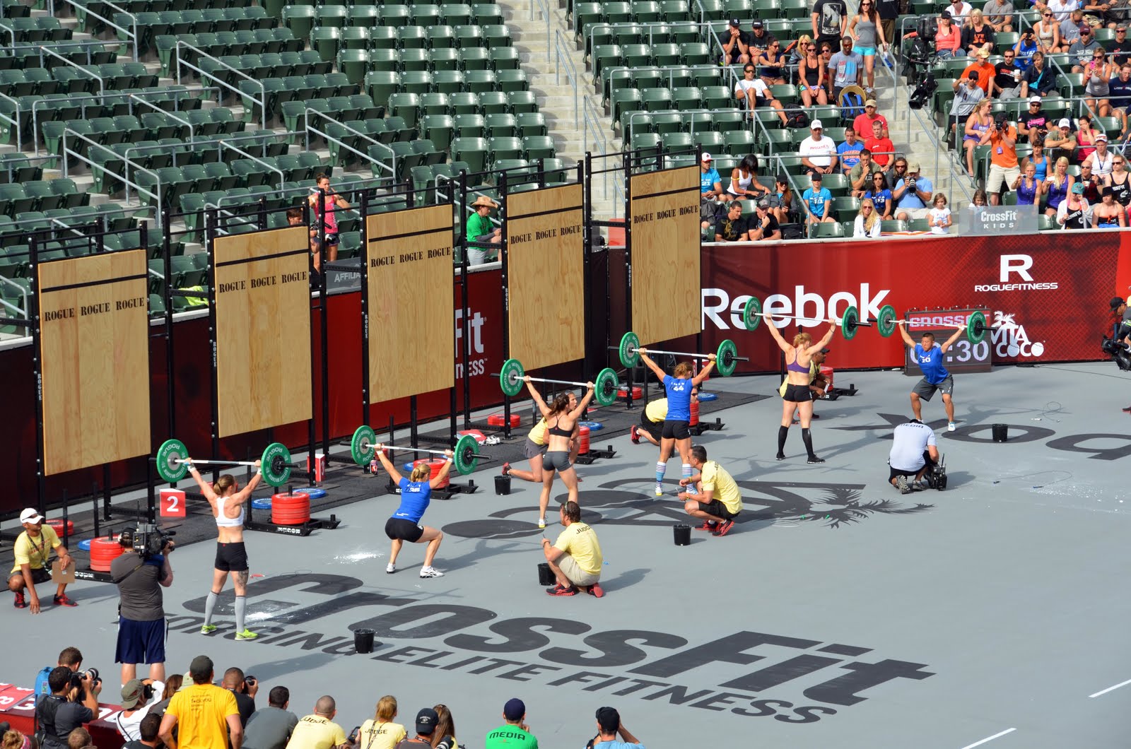 Jes' CrossFit Blog: 2011 Reebok CrossFit Games - Day 3