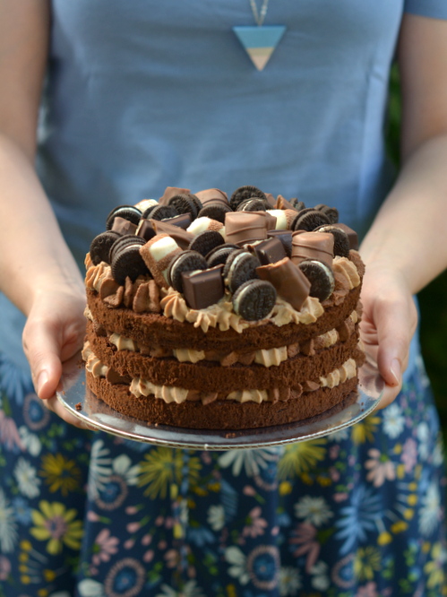 Colors in the Kitchen: Csokitorta